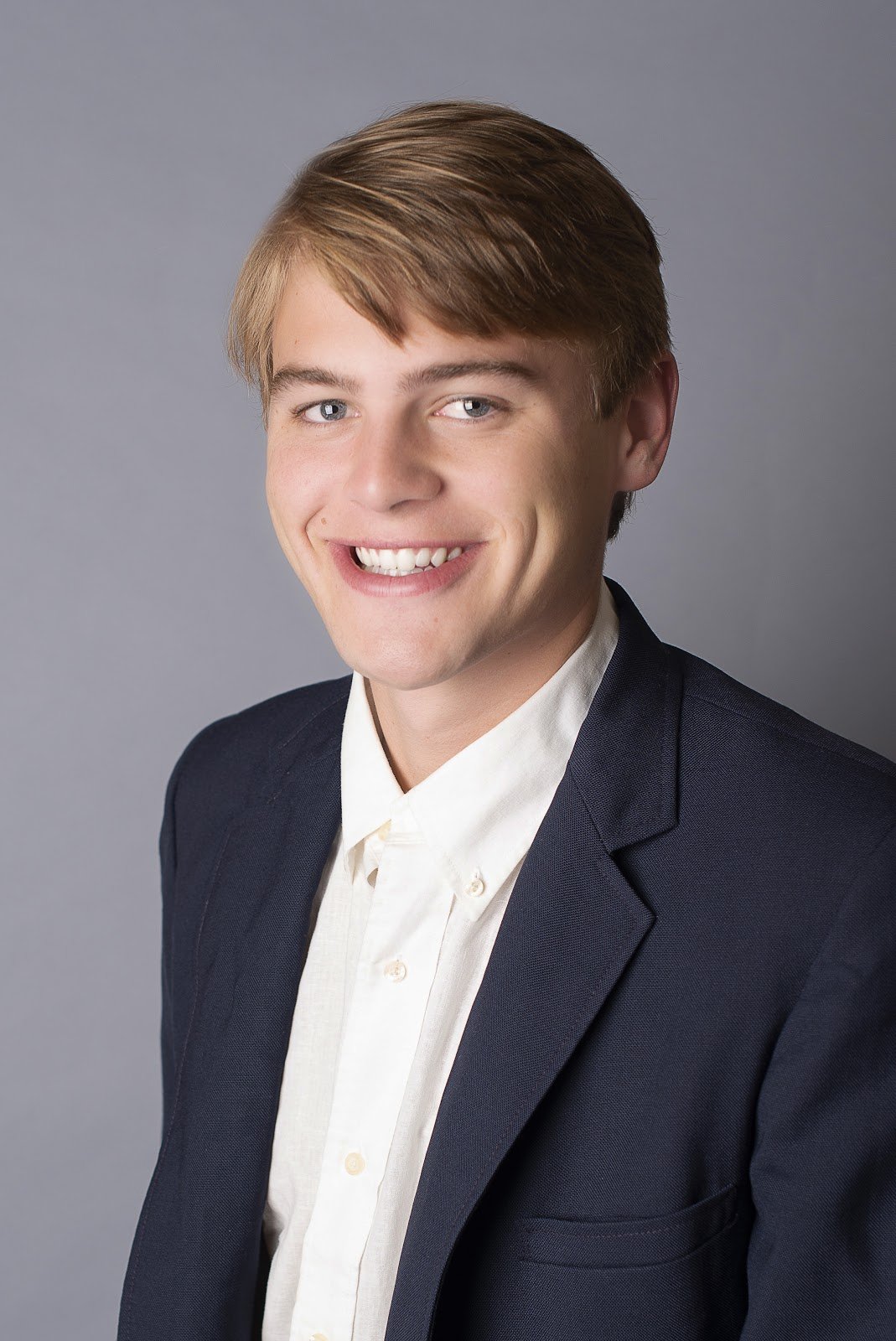 Business Spotlight - Fort Jones joins Town & Country REALTORS - Talk-N ...