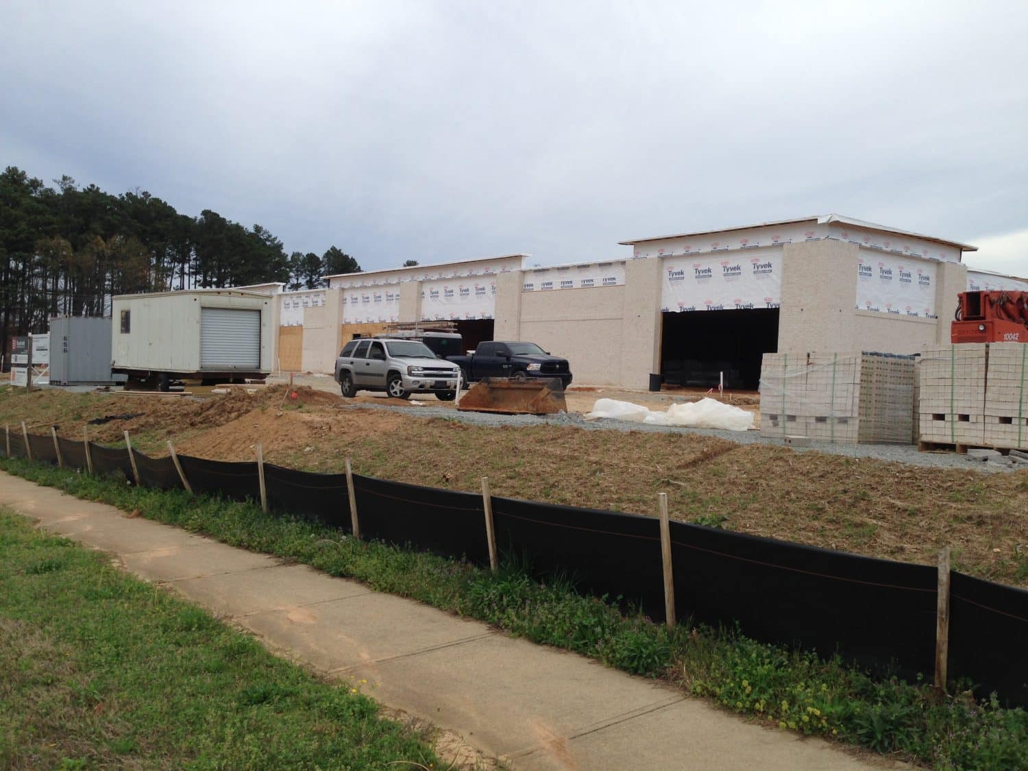 Construction continues on new Tennova Clinic in Thomsen Farms - Talk-N ...