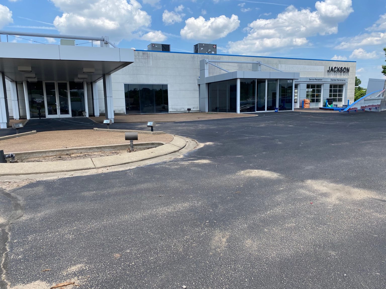 Former location of Victory Honda North, 531 Vann Drive, sells for $2 ...