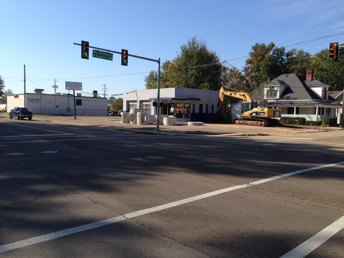 Roundabout - Removal of buildings; work on utilities take priority ...