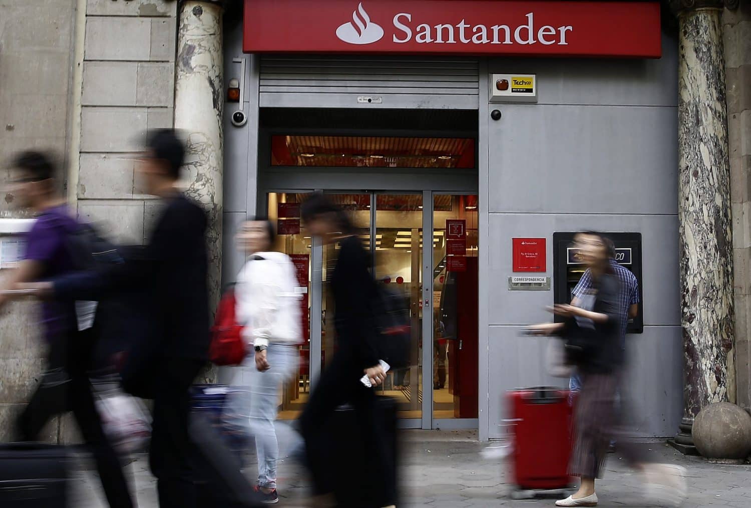 Spanish Bank Buyout Showcases Europes New Anti Crisis Rules Talk N