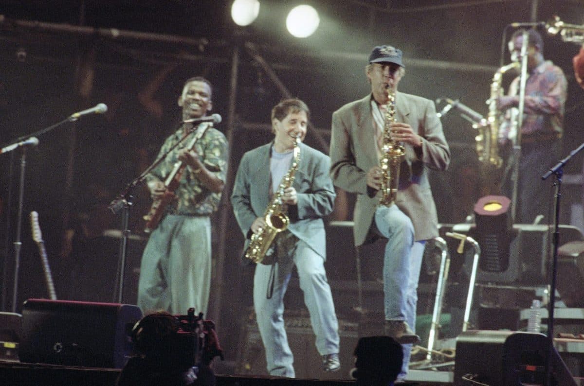South African jazz musician Ray Phiri dies at age 70 - Talk-N West TN