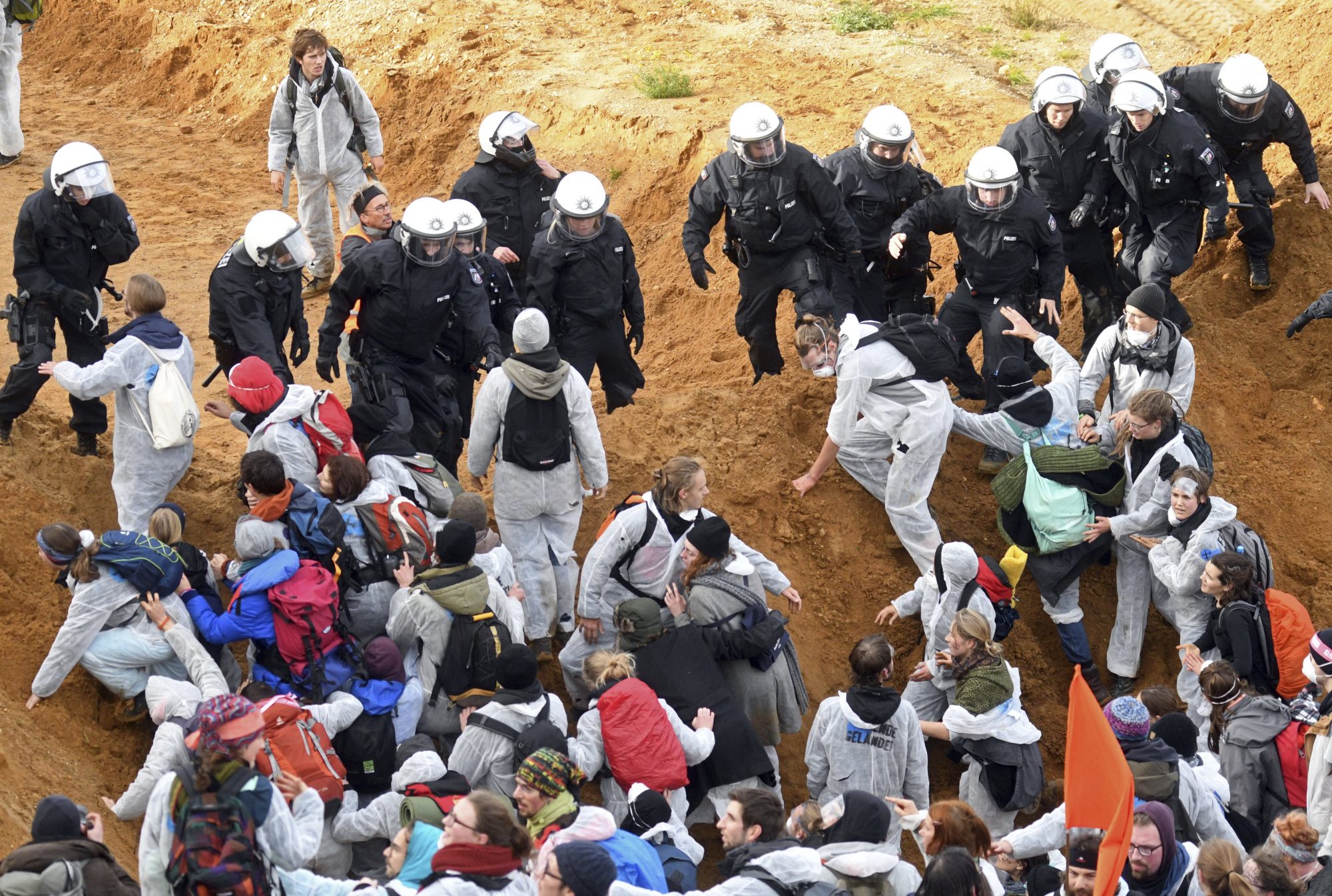 Anti-coal protesters march in Germany before climate meet - Talk-N West TN