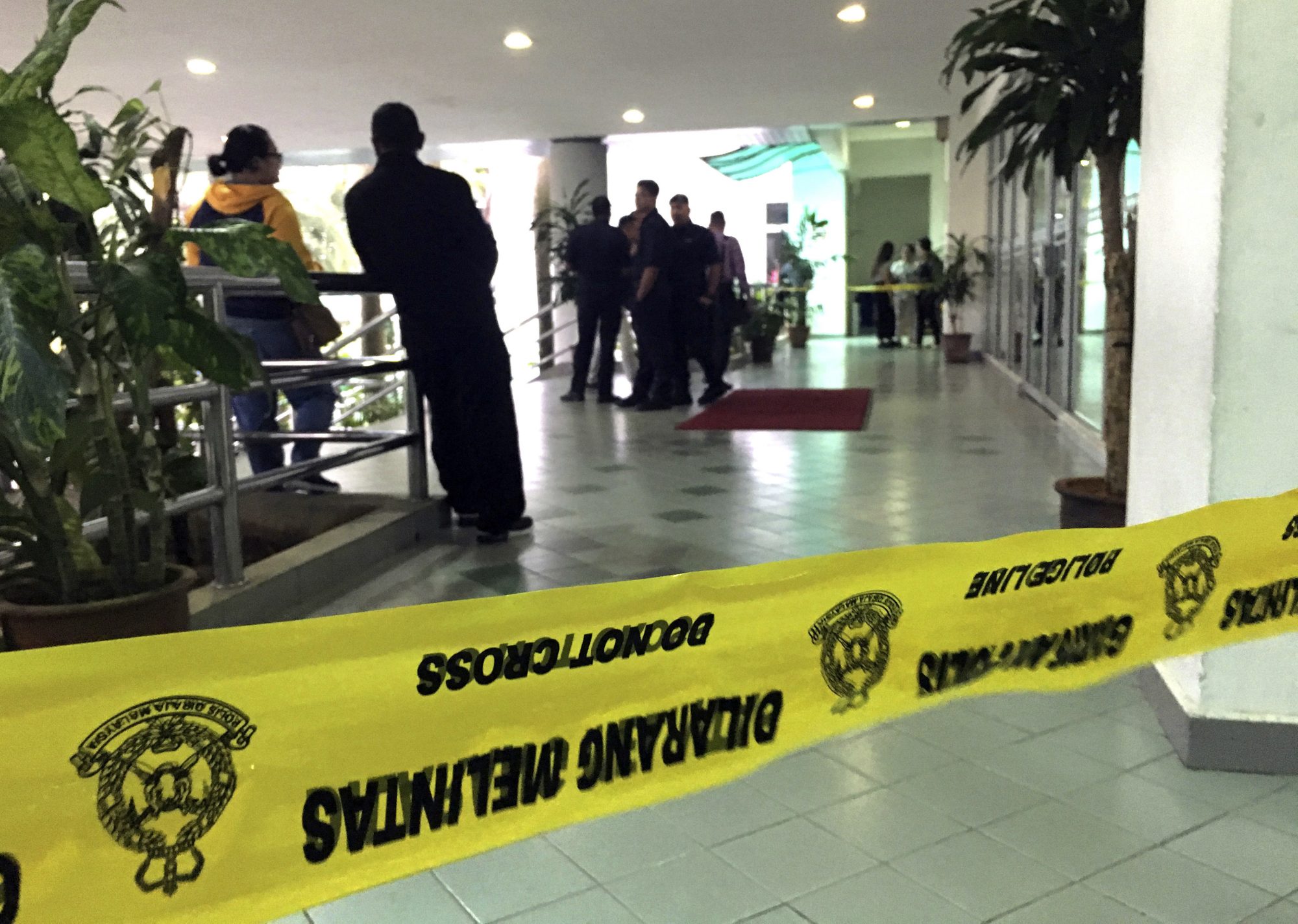 Masks and gloves worn in court as VX-tainted evidence shown - Talk-N ...