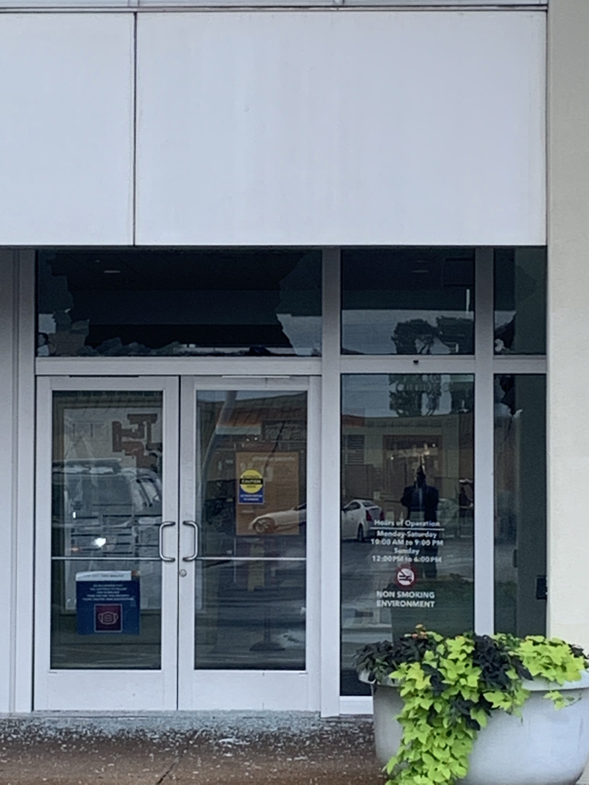 JPD - 1 injured during shooting at Old Hickory Mall; investigation ...